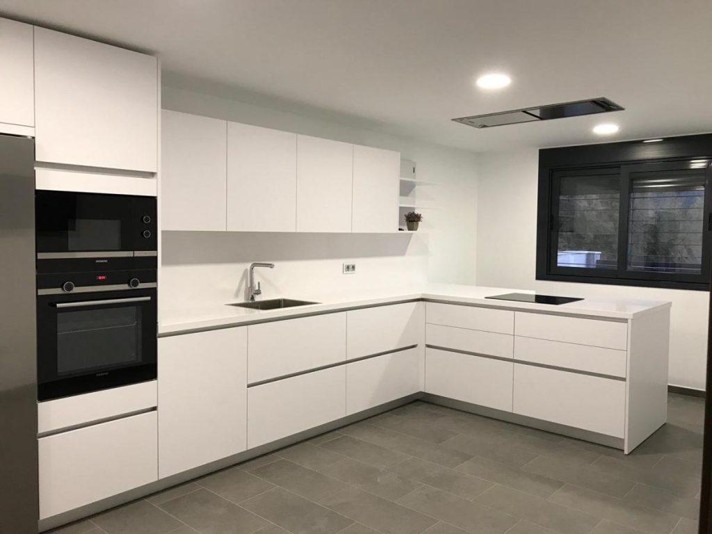 Cómo ahorrar dinero en la reforma de una Cocina – Reformas integrales ...